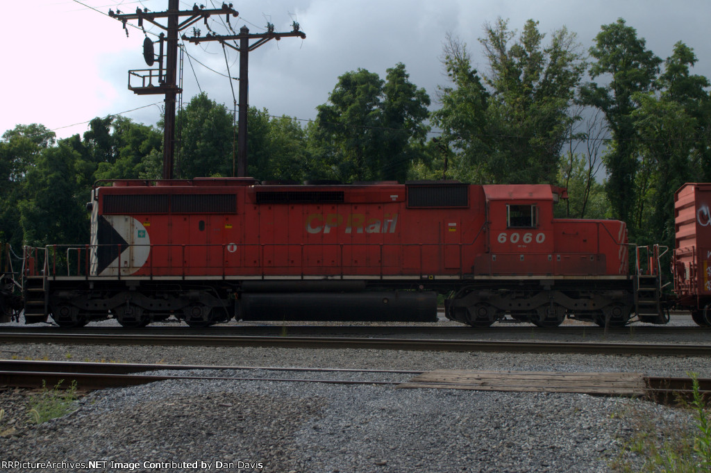 CP SD40-2 6060 trails on YPMO-01